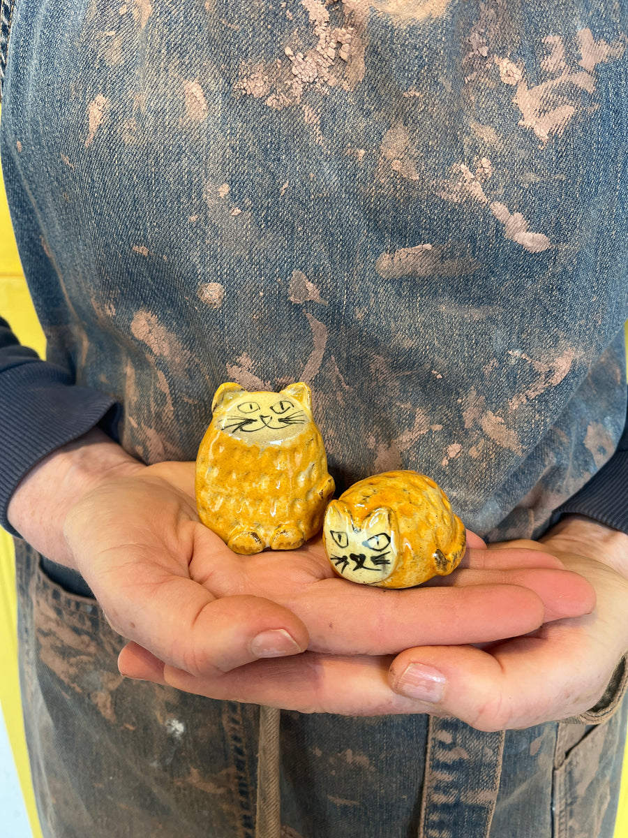 Pair of cats – Tyrii Pottery