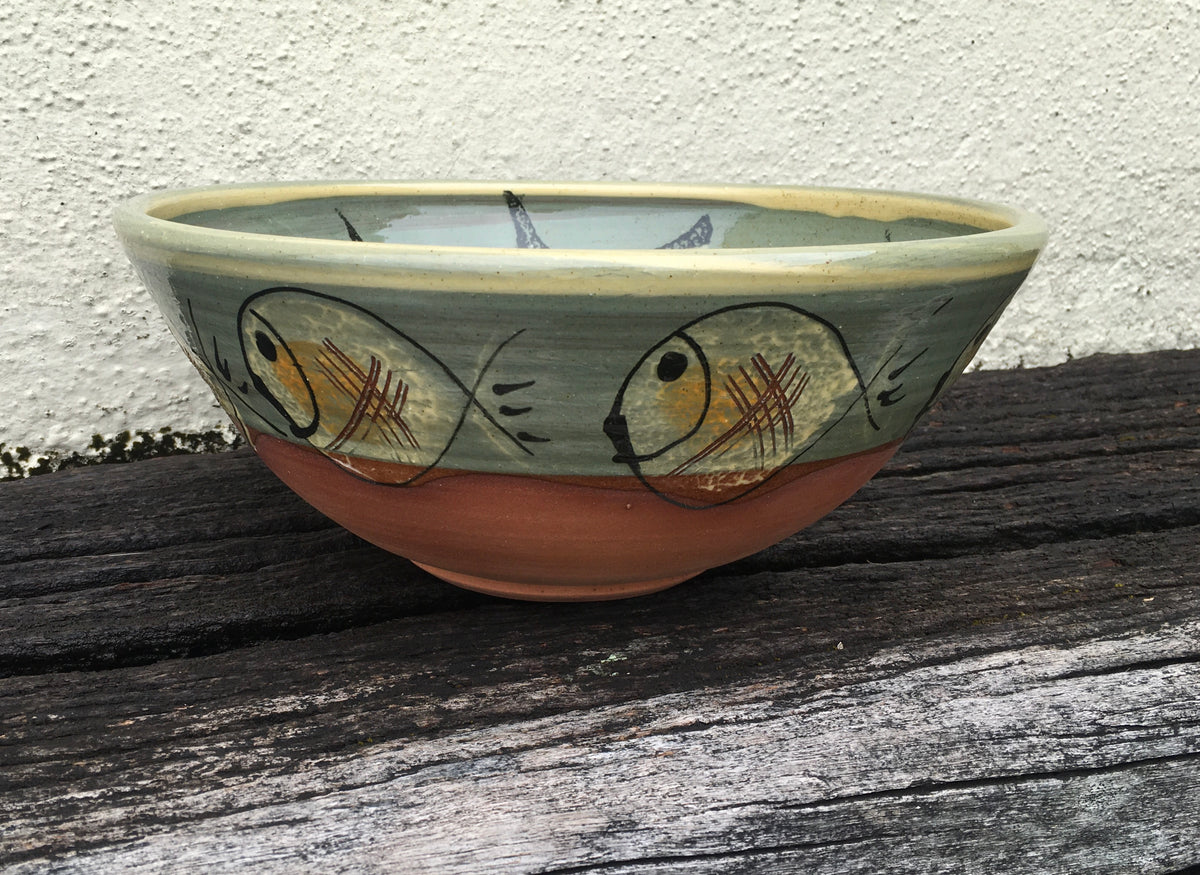Basking Shark Bowl with Fat Fish – Tyrii Pottery