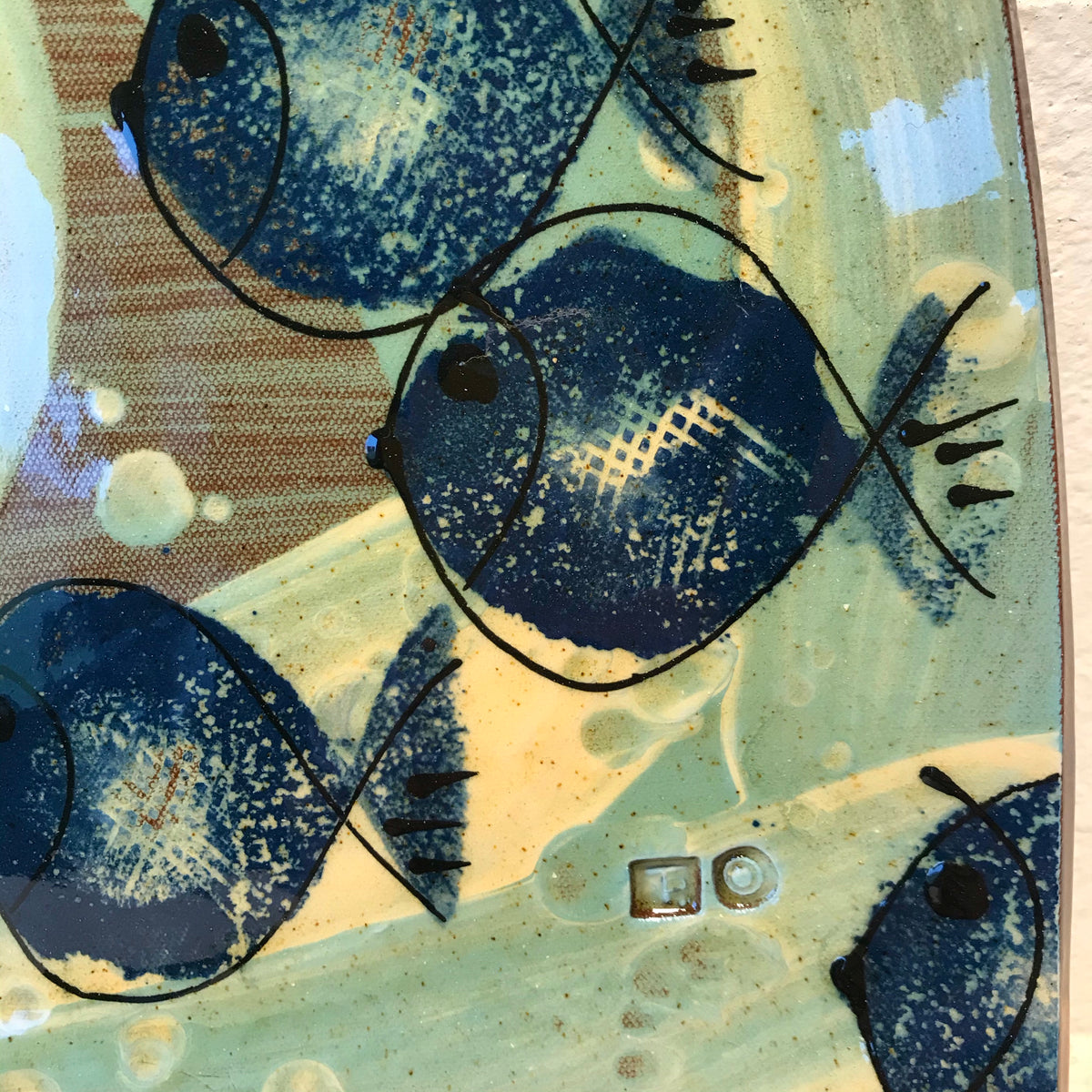 Fat Fish Platter – Tyrii Pottery