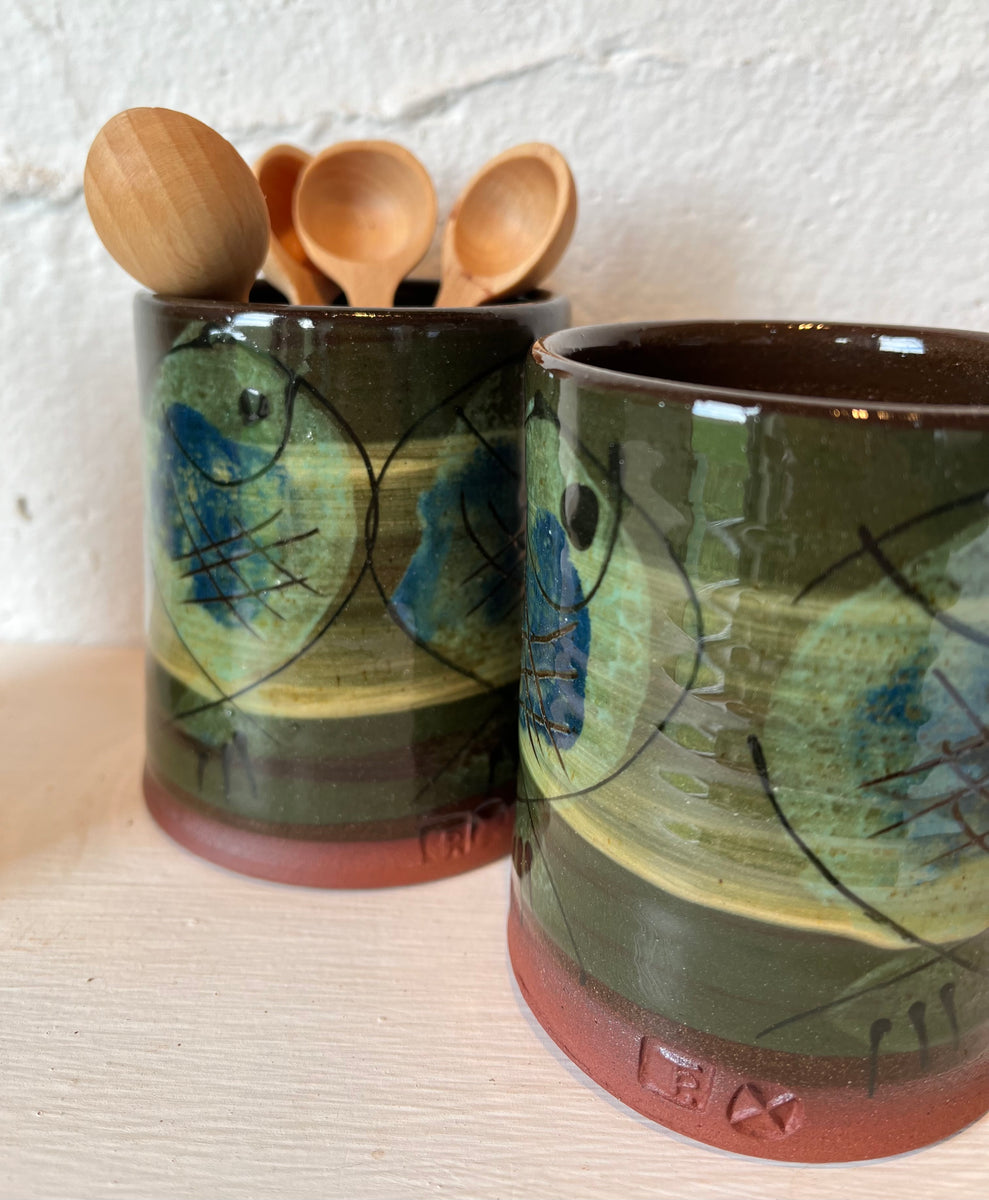 Fat Fish Pot – Tyrii Pottery